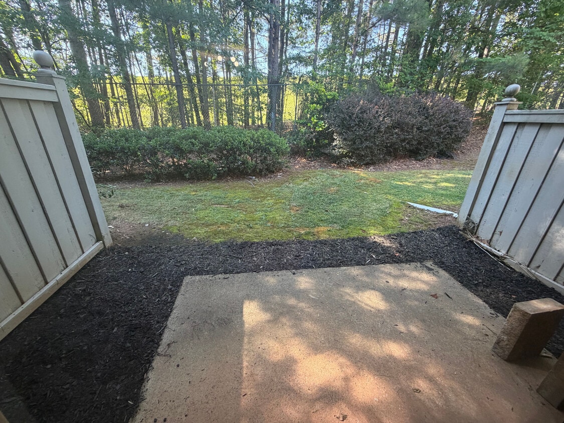 7010 Winterbrook Ct, Atlanta, GA 30360 | Apartments.com