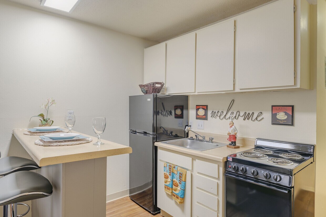 Encanto Lofts Apartments Apartments - 4501 Shepard Rd NE Albuquerque ...