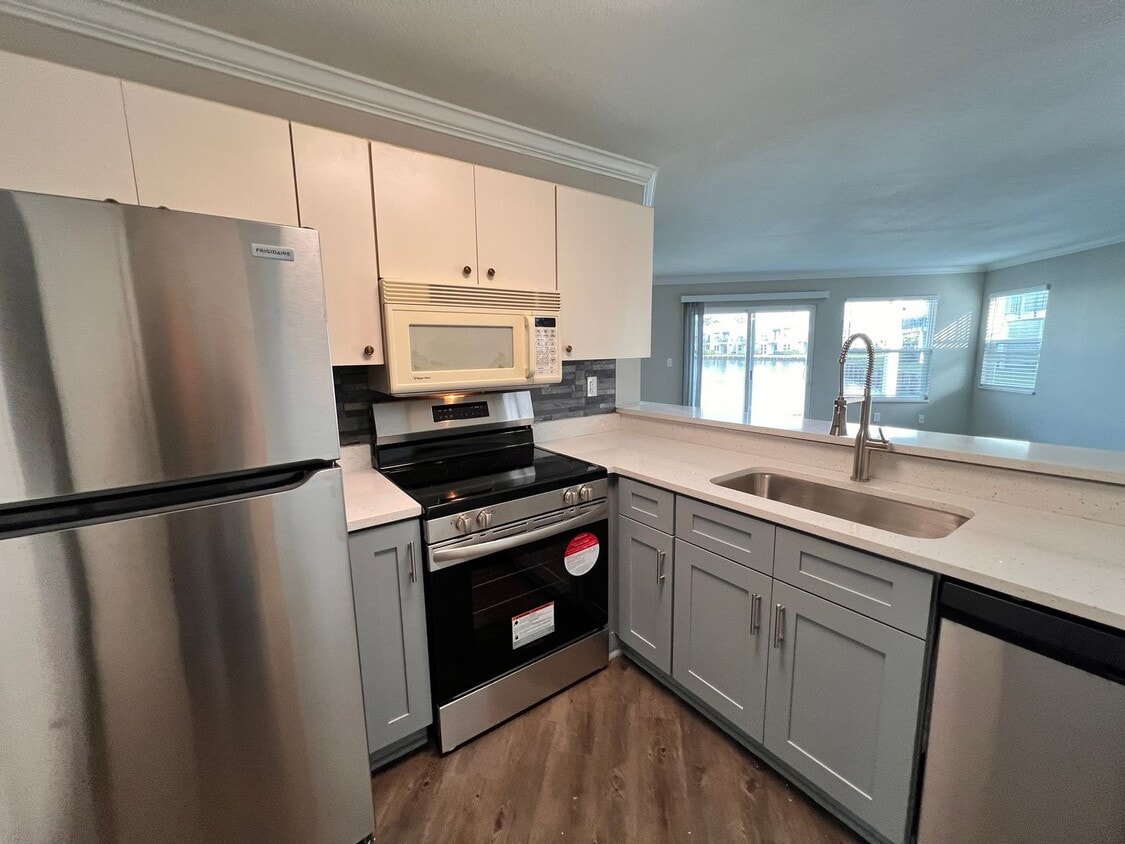 2536 Woodgate Blvd Unit 2536 Woodgate Blvd, Orlando, FL 32822 - Room ...