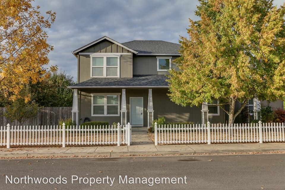 104 Niblock Ln, Creswell, OR 97426 - House Rental in Creswell, OR ...