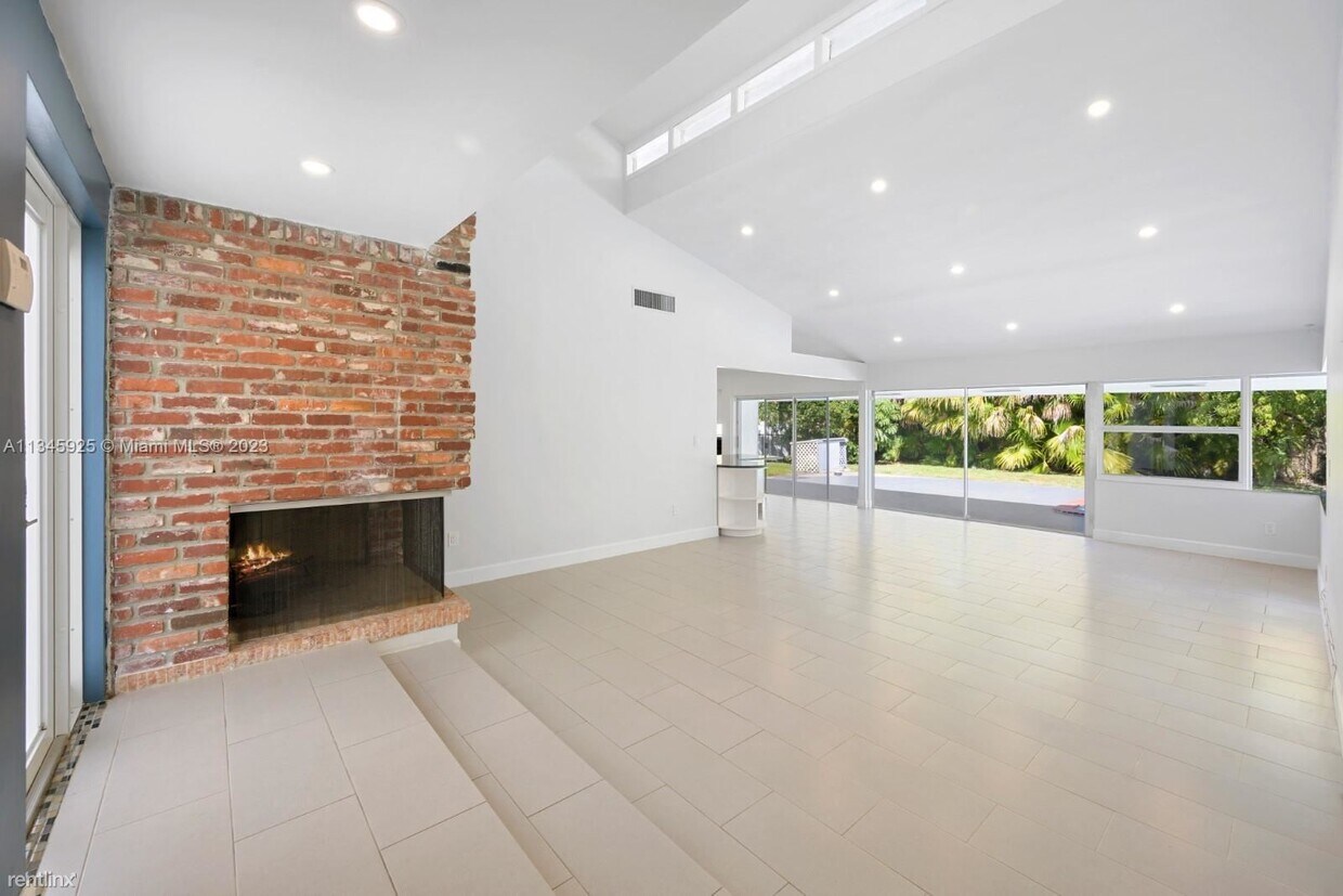 2015 NE 198th Terrace, Ojus, FL 33179 - House Rental in Ojus, FL | Apartments.com