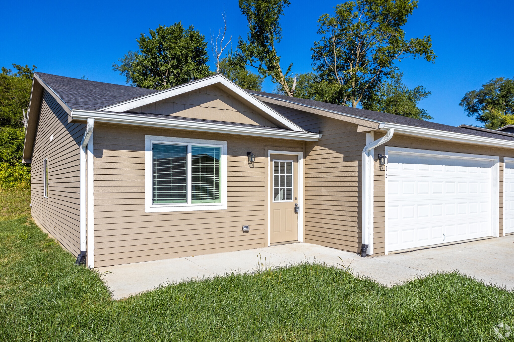 Park Place Townhomes for Rent - Marshalltown, IA | Apartments.com