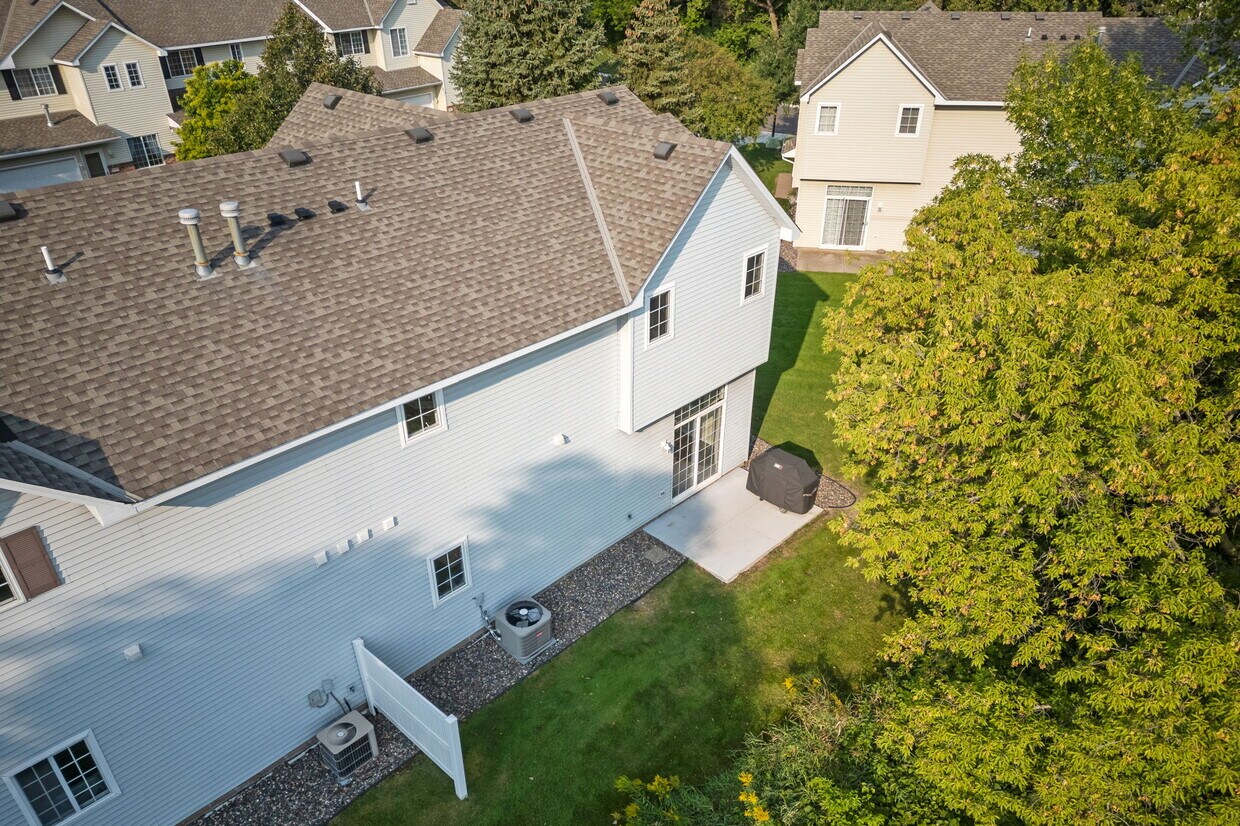 9050 Merrimac Ln N, Maple Grove, MN 55311 - Townhome Rentals in Maple ...