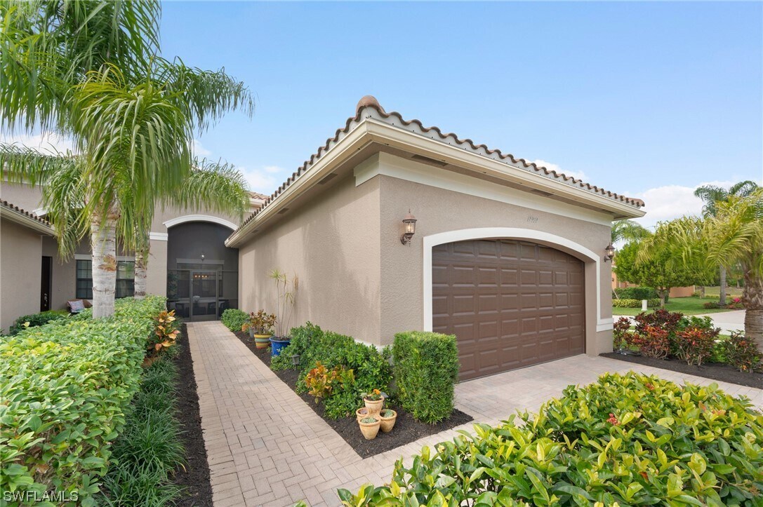 11989 Five Waters Cir, Fort Myers, FL 33913 - Condo for Rent in Fort ...