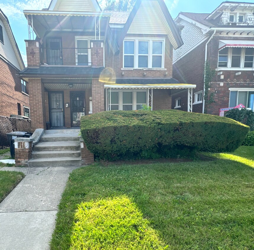 12032 Santa Rosa Dr Unit Santa Rosa 1, Detroit, MI 48204 - Room for ...