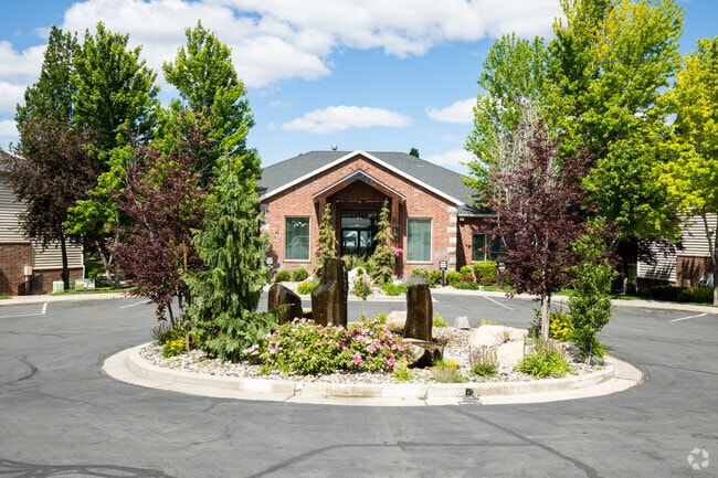 Lynn Apartments for Rent with a Walk-In Closet - Ogden, UT - Updated ...