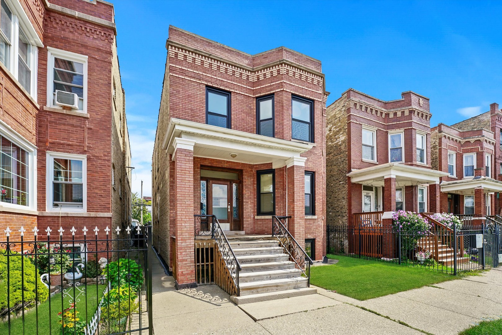 2221 N Springfield Ave, Chicago, IL 60647 - House Rental in Chicago, IL ...