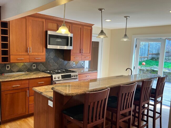 Student Apartments for Rent in Collins View, Portland | Apartments.com