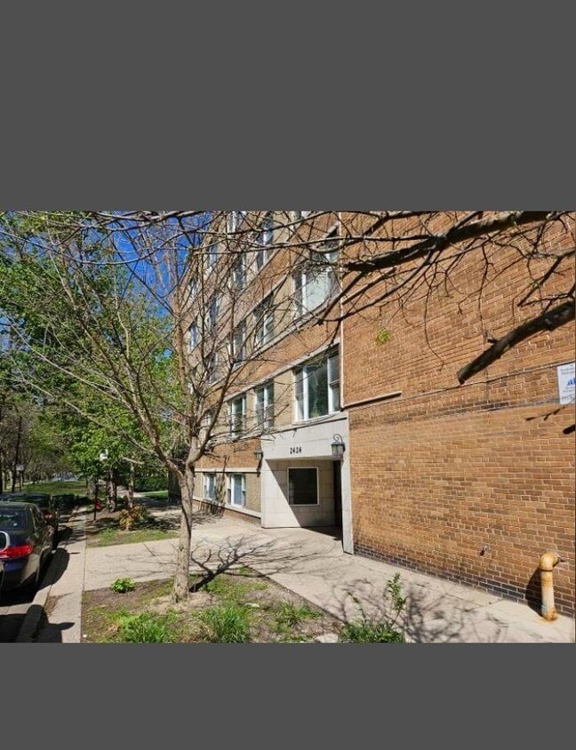 2424 W Estes Ave Unit 4E, Chicago, IL 60645 - Condo for Rent in Chicago ...