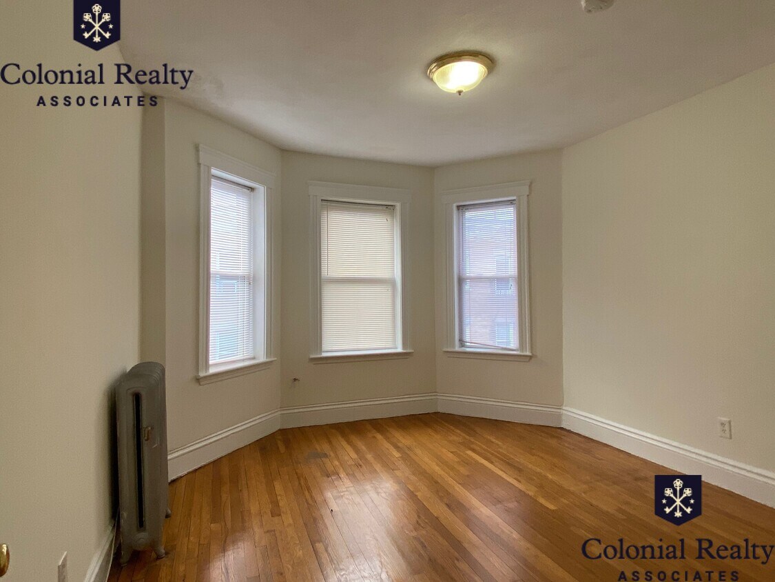 8 Camelot Ct Unit 200, Boston, MA 02135 - Condo for Rent in Boston, MA ...