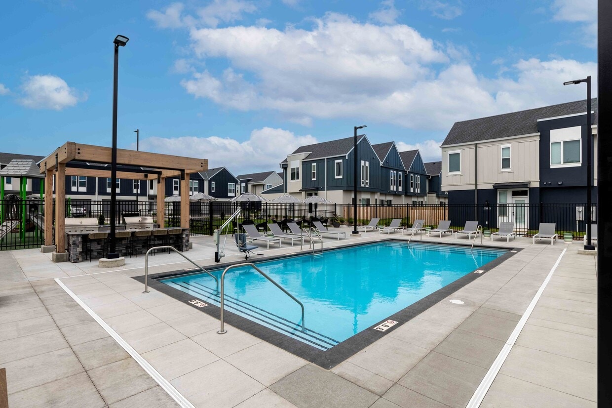 Summerwell Maple Grove Townhomes for Rent - Maple Grove, MN ...