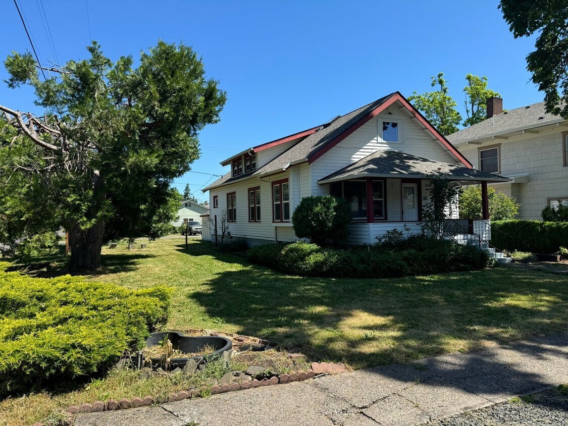 588 Scarbrough Ave, Creswell, OR 97426 - House Rental in Creswell, OR ...
