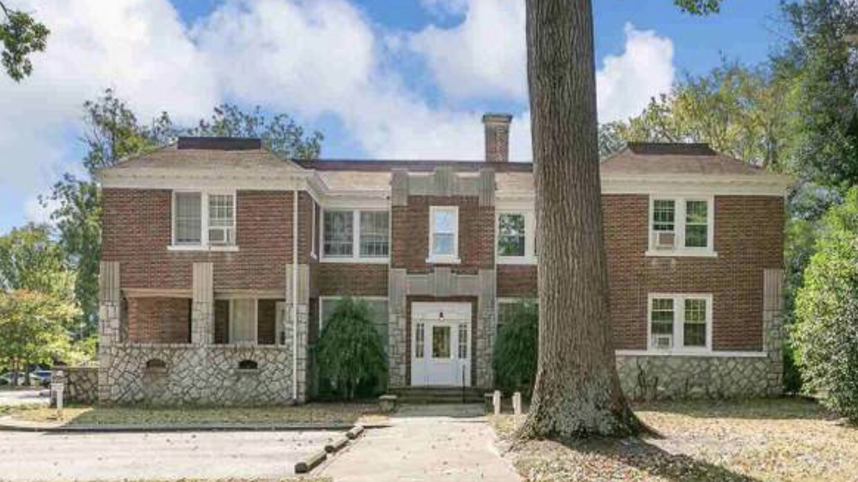 519 E Main St Unit 1, Spartanburg, SC 29302 - Room for Rent in Spartanburg, SC | Apartments.com