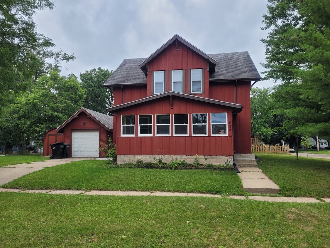 1634 Keeler Ave, Beloit, WI 53511 - House Rental in Beloit, WI ...