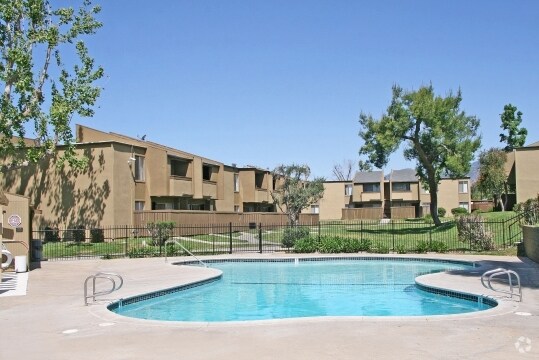 Apartments for Rent in Del Rosa CA with Yard - 55 Rentals | Apartments.com