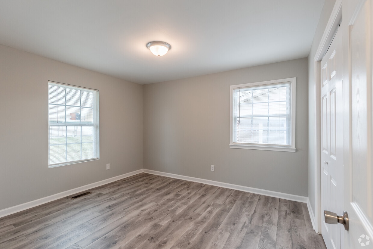 Hayfield Homes - 58 Hayfield Square Manchester, TN 37355 | Apartments.com