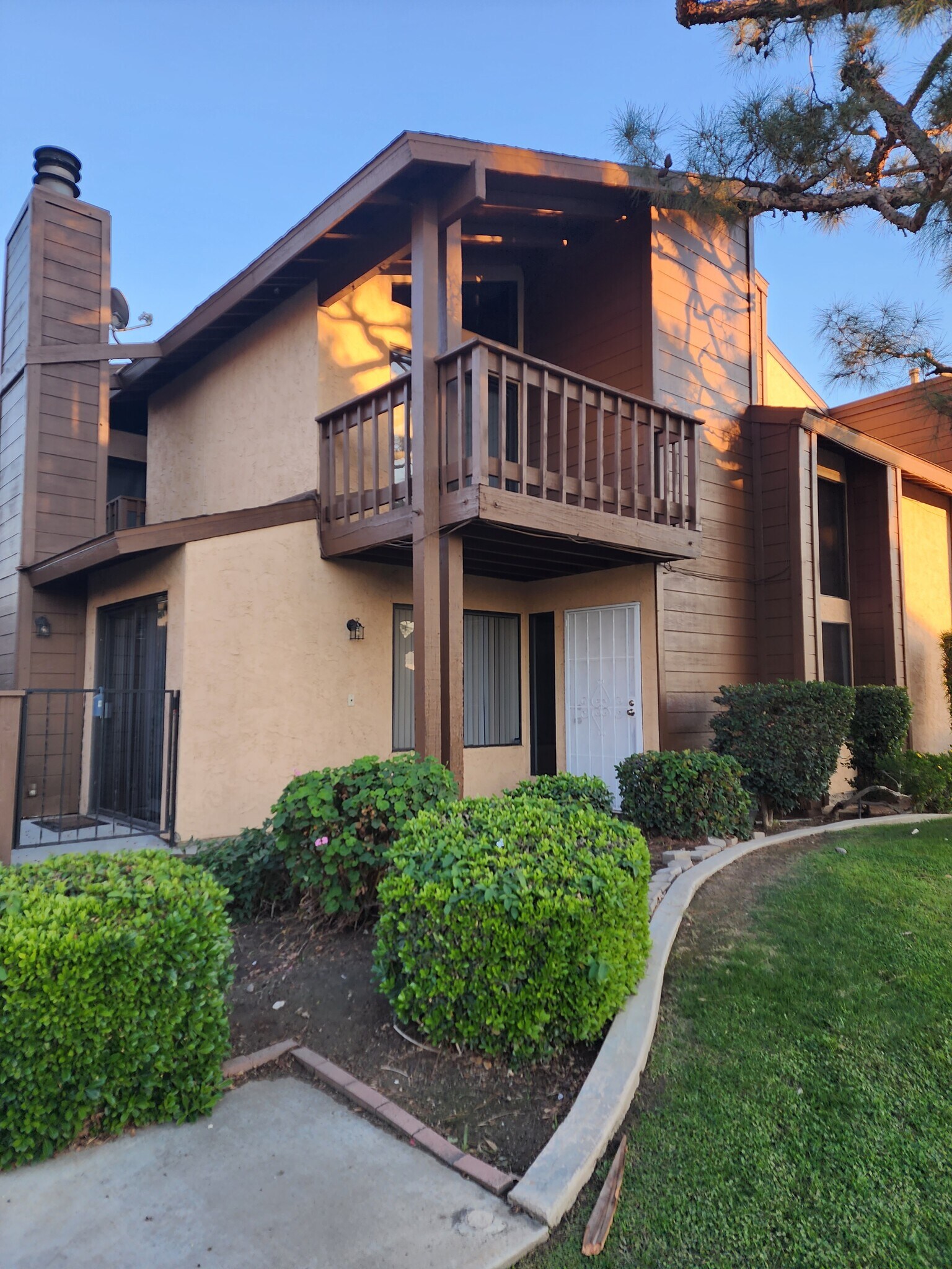 4400 Isla Verde St, Bakersfield, CA 93301 - Townhome Rentals in ...