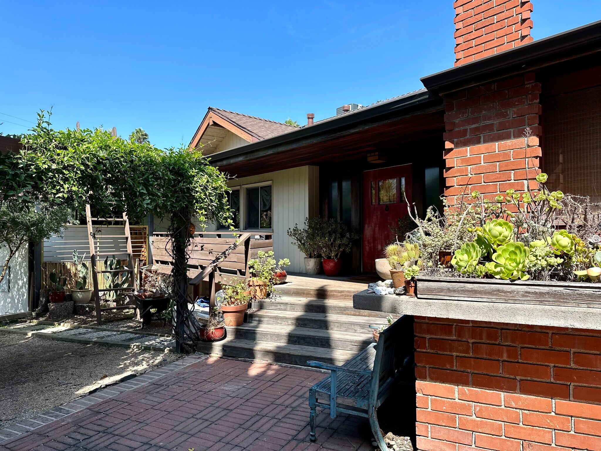 1602 Elevado St, Los Angeles, CA 90026 - House Rental in Los Angeles ...