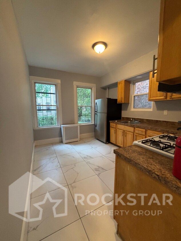 256 Dwight St Unit 1FL, Jersey City, NJ 07305 - 256 Dwight St Jersey ...