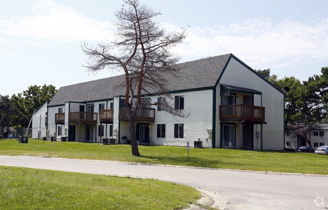 Waterfront Terrace Rentals - Indianapolis, IN | Apartments.com