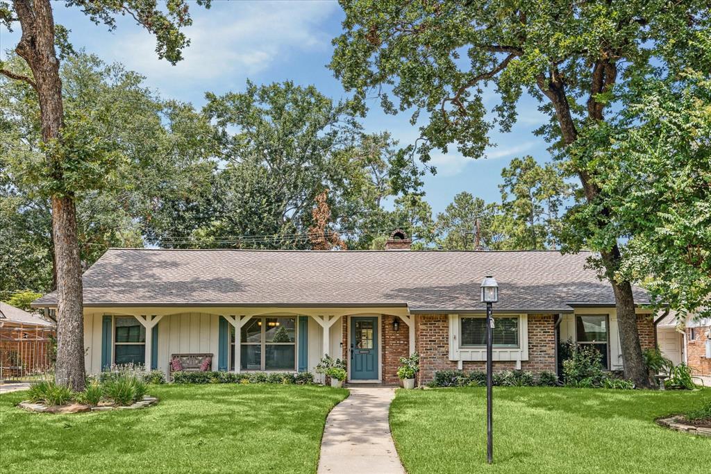 10010 Valley Forge Dr, Houston, TX 77042 - House Rental in Houston, TX ...