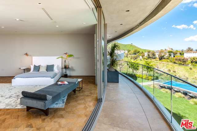 12255 Sky Ln, Los Angeles, CA 90049 - House for Rent in Los Angeles, CA ...