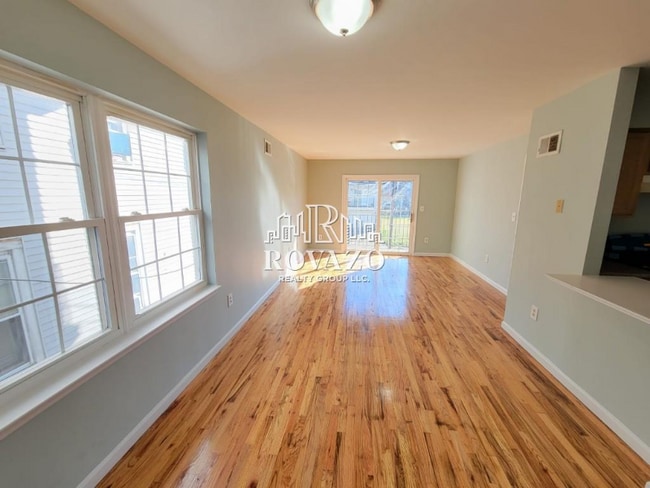 921 Hunterdon St, Newark, NJ 07112 | Apartments.com