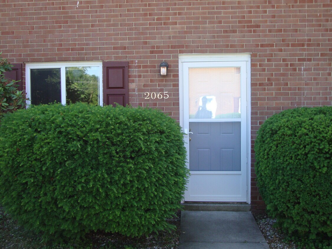 2065 Revere Dr Hermitage, PA 16148 - Alquileres en Hermitage, PA ...