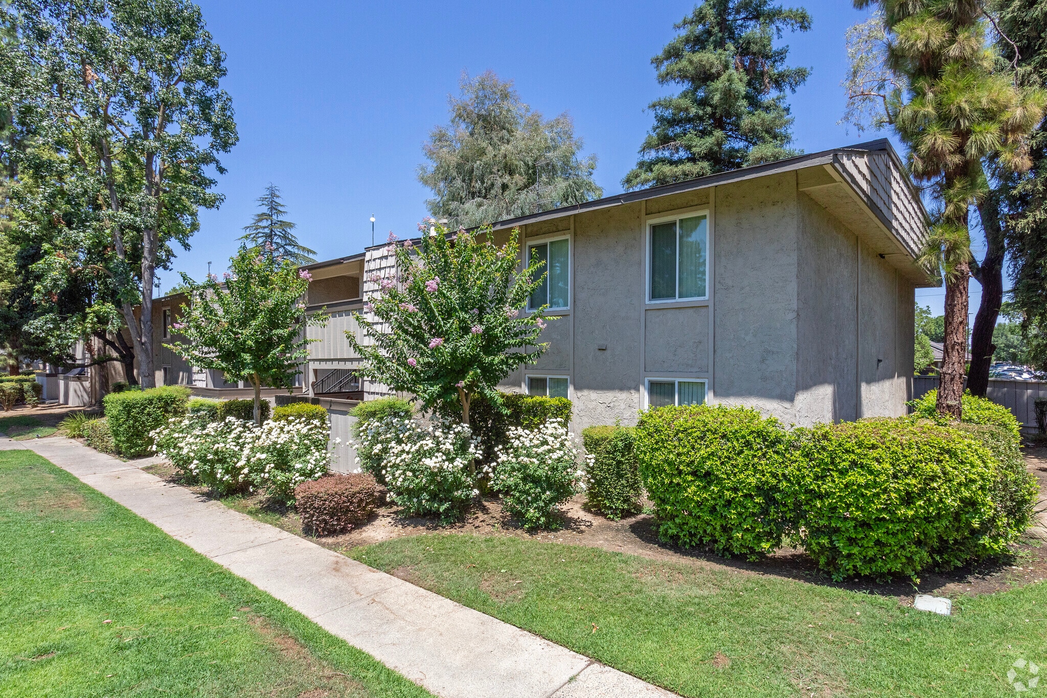 Cedar Commons - 5739 N Cedar Ave Fresno, CA 93710 | Apartments.com