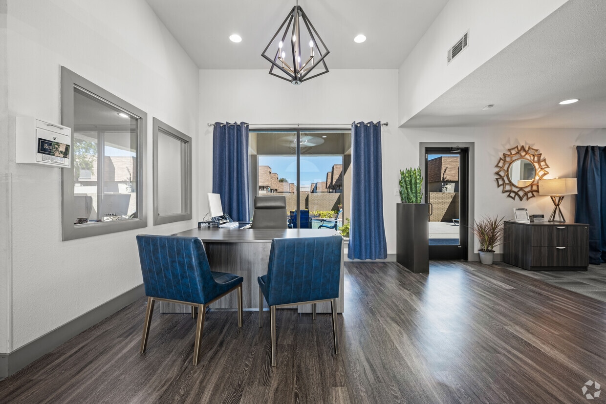 Manchester - Apartments in Euless, TX | Apartments.com