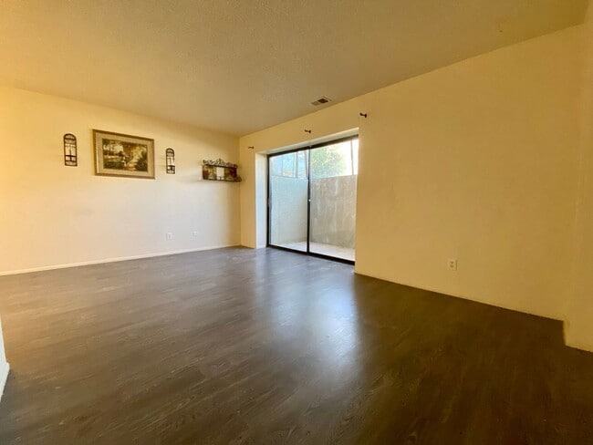 10732 E Exposition Ave Unit 120, Aurora, CO 80012 - Condo for Rent in ...