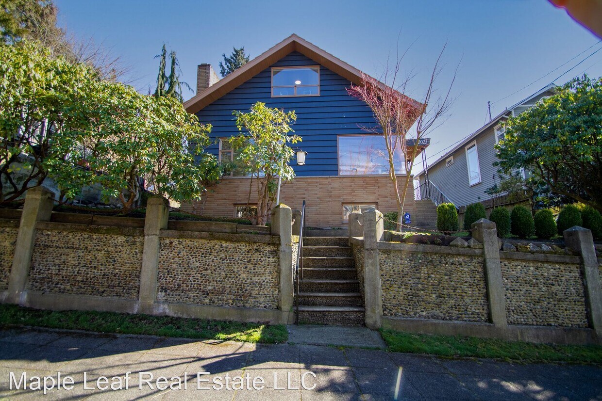 2025 N 78th St, Seattle, WA 98103 - House Rental in Seattle, WA ...