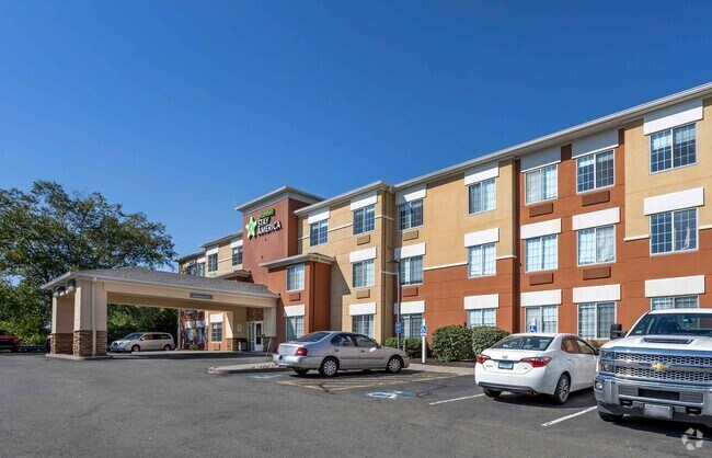 Condos for Rent in Connecticut - 12,572 CT Rentals
