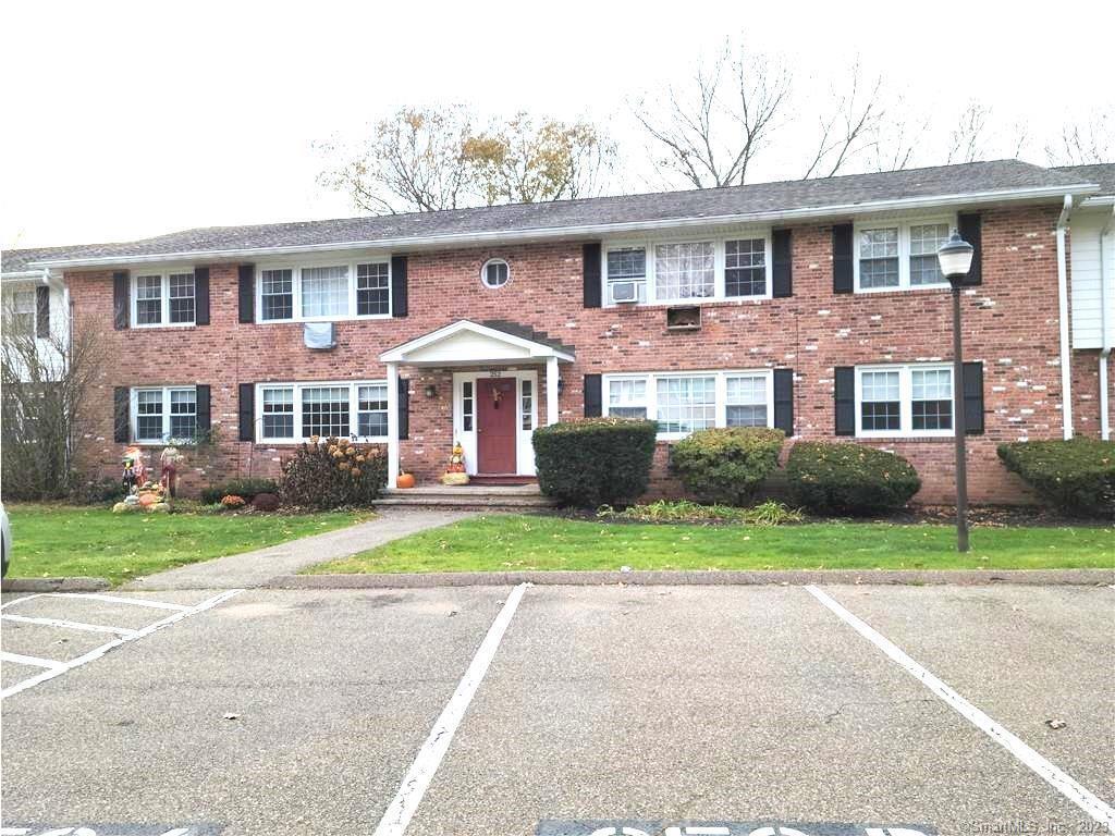 252 Robin Ct Unit D, Cheshire, CT 06410 - Condo for Rent in Cheshire ...
