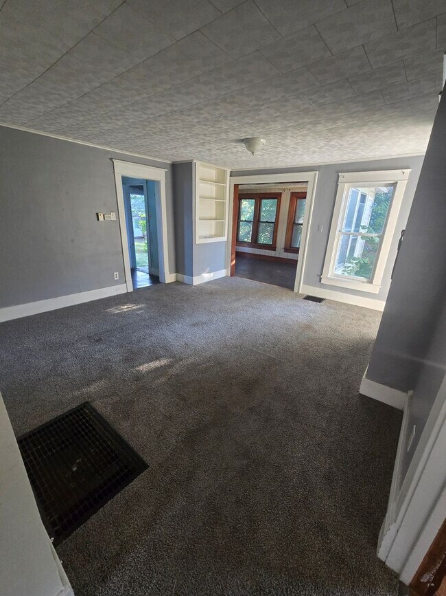 532 W Calhoun St, Macomb, IL 61455 - House Rental in Macomb, IL ...