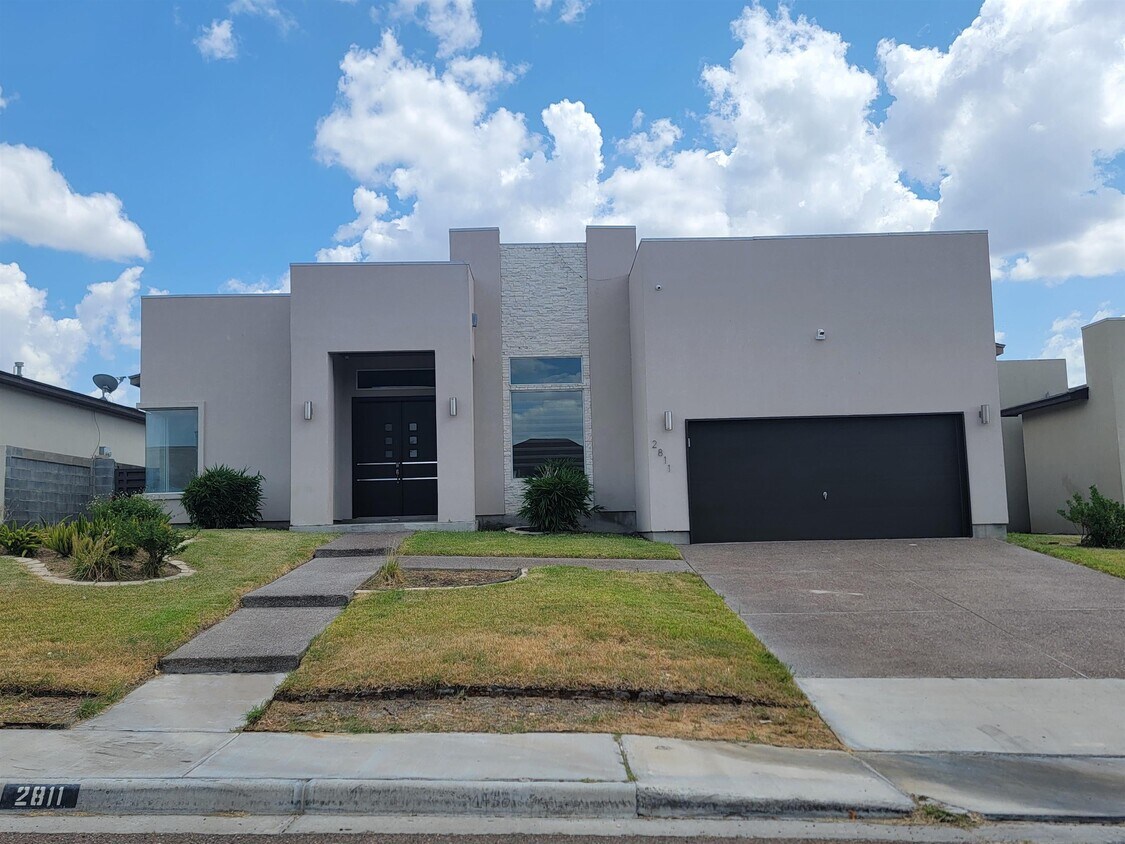 2811 T.S Eliot Dr, Laredo, TX 78041 - House Rental in Laredo, TX ...
