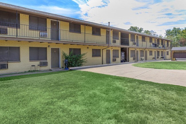 Casa Del Sol Apartments - Irving, TX | Apartments.com