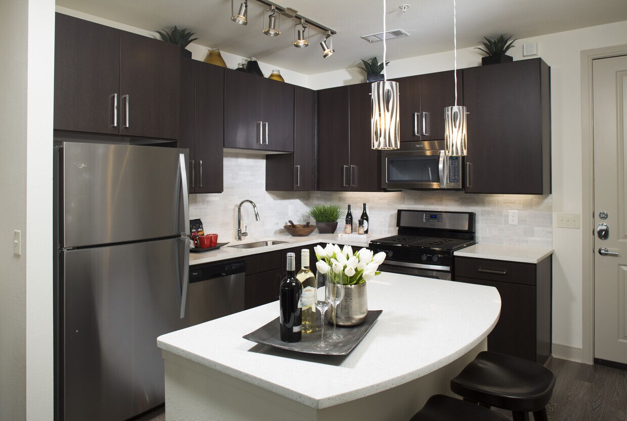 Olympus at Memorial - Apartments in Houston, TX | Apartments.com