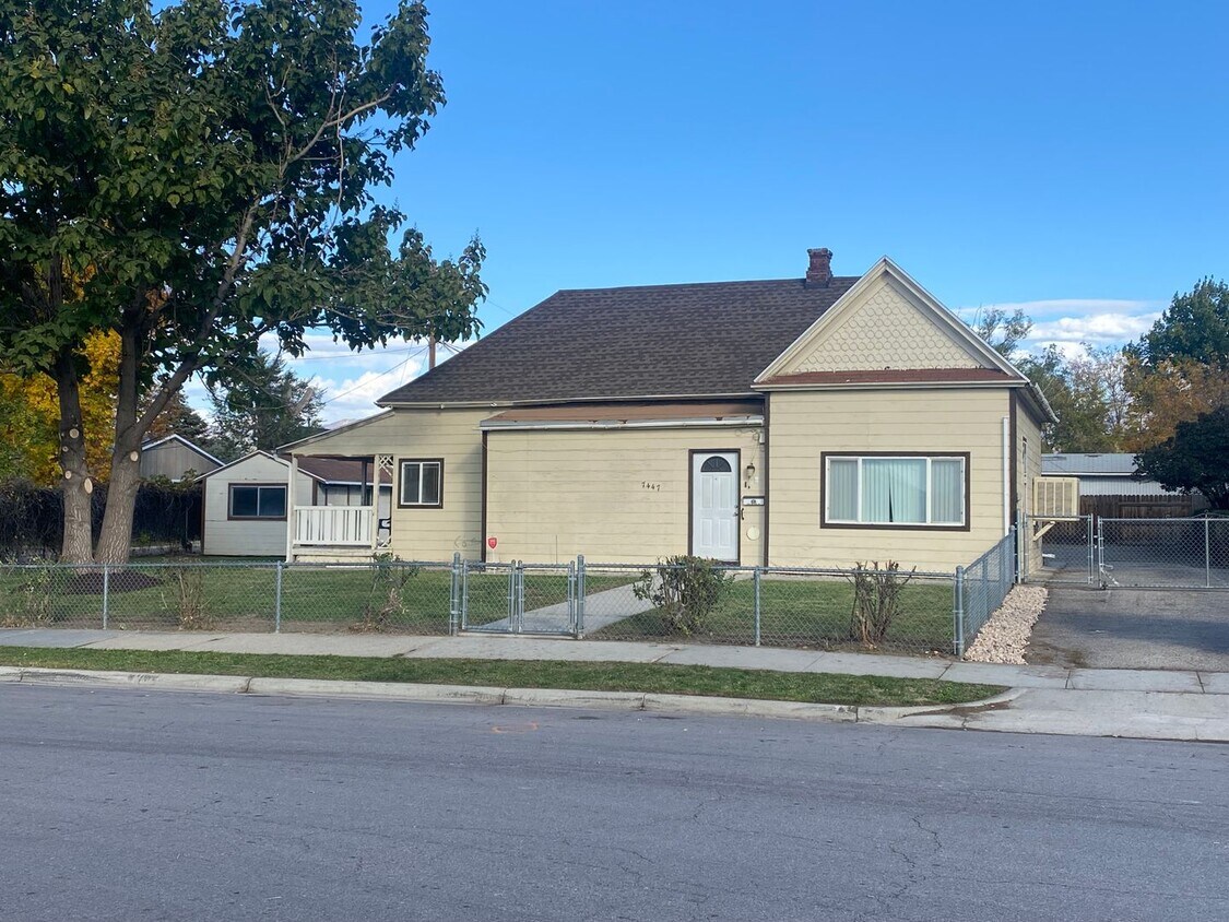 7447 S Main St, Midvale, UT 84047 - House Rental in Midvale, UT ...