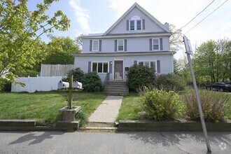 Quincy Point Apartments for Rent with a Walk-In Closet - Quincy, MA ...