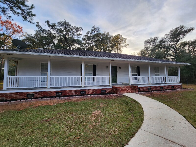 4425A Delchamps Rd, Coden, AL 36523 | Apartments.com