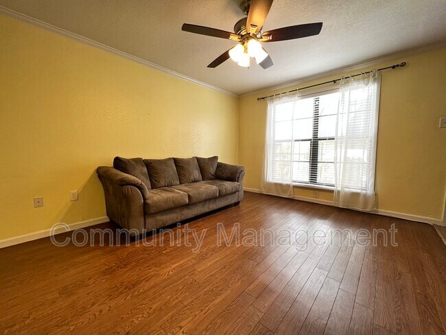 10200 -10300 W Winston Ave Unit Apt 11, Baton Rouge, LA 70809 - Condo ...