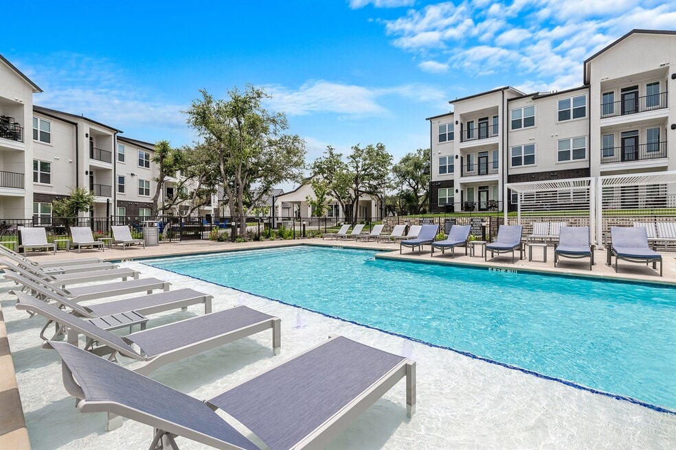 Caso Leander - 2121 Fairway Rd Leander, TX 78641 | Apartments.com