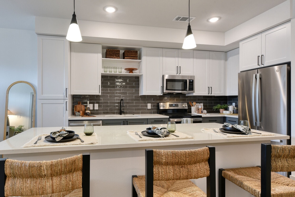 The Cortesin at Eilan - 18111 La Cantera Ter San Antonio, TX 78256 ...