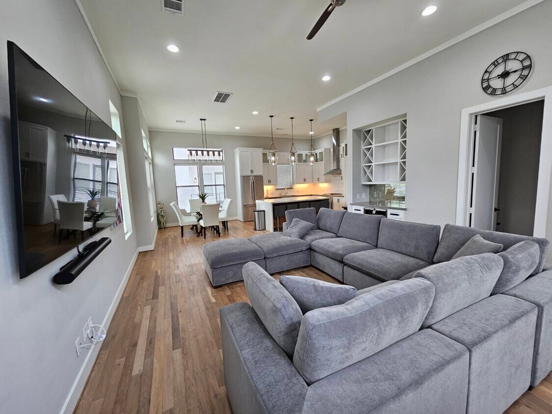 1503 Robin St, Houston, TX 77019 - House Rental in Houston, TX ...