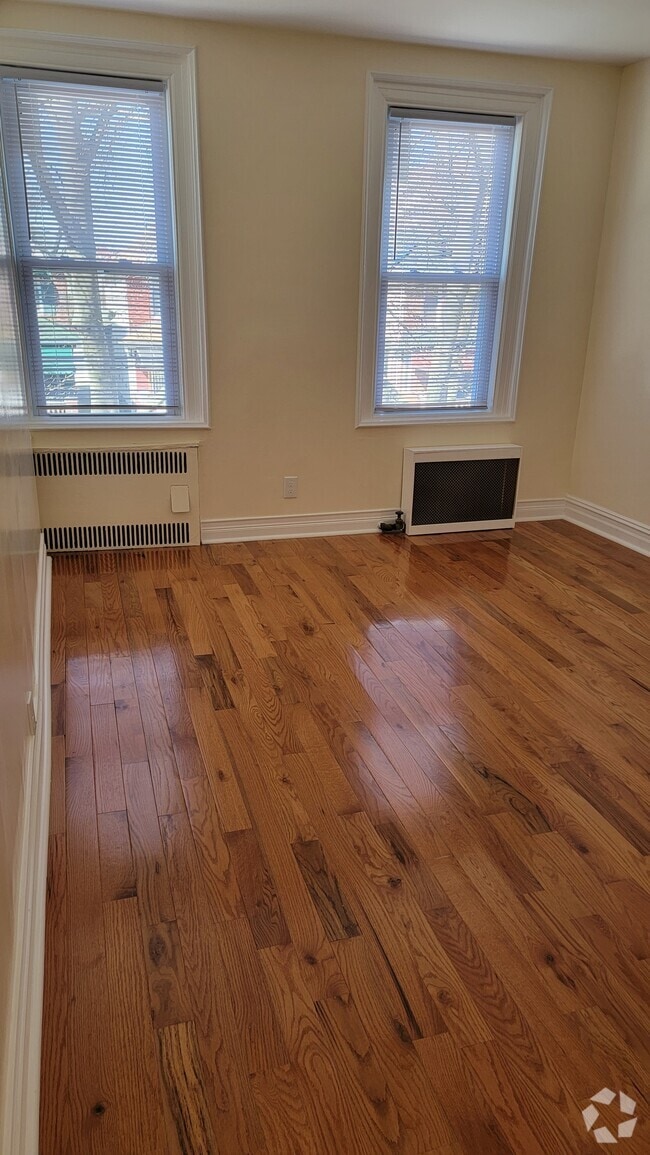 West Waverly Apartments for Rent with Parking - Brooklyn, NY - 7 ...