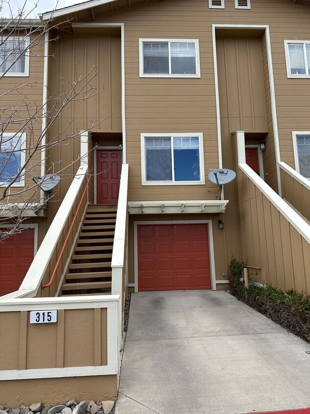 315 Dawson Jacob Ln., Reno, NV 89503 - Townhome Rentals in Reno NV ...
