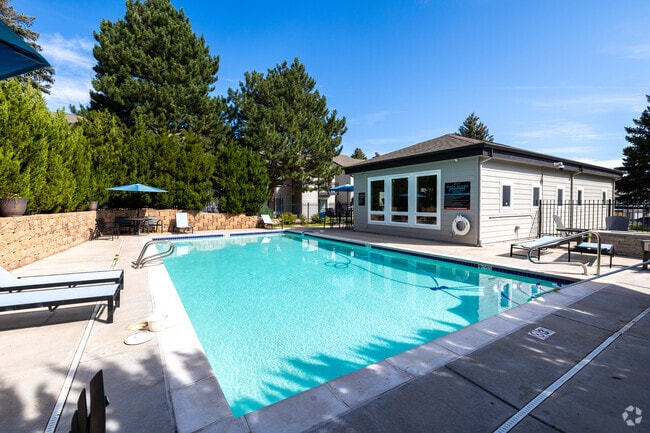 Victoria Village Townhomes Apartments for Rent with a Dog Park ...