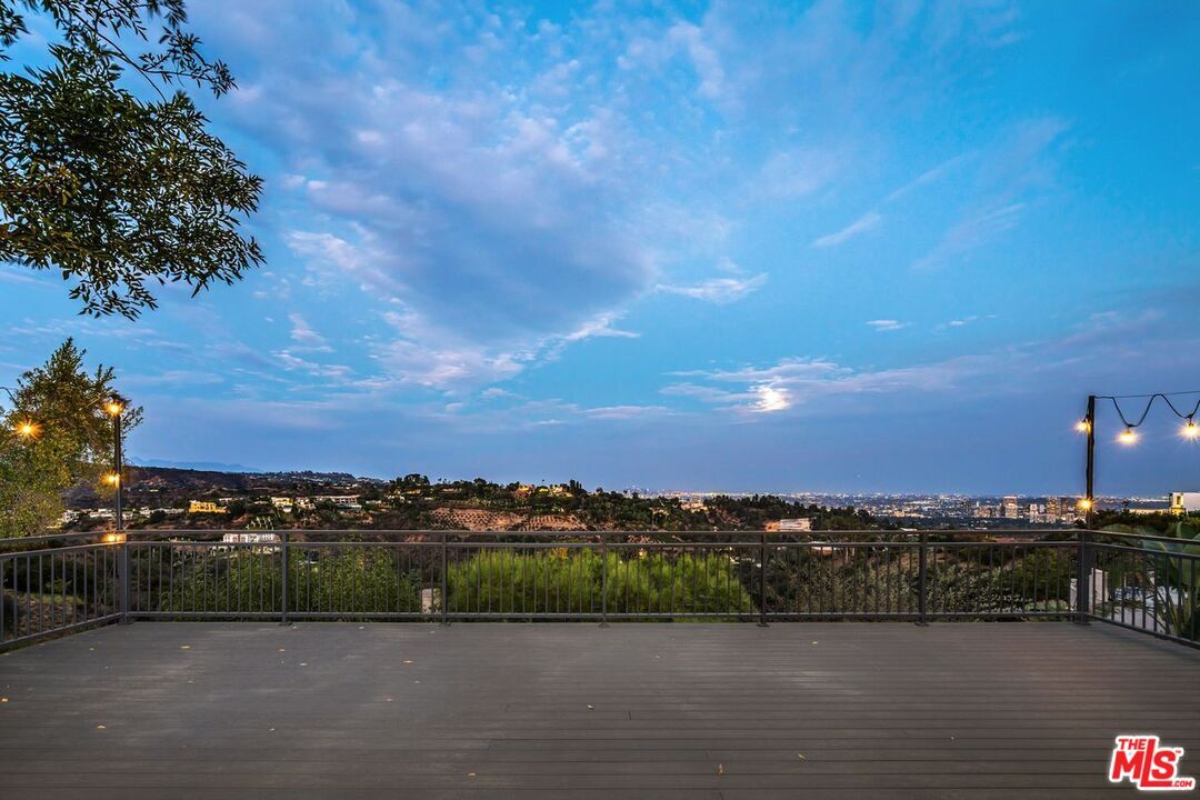 1256 Stradella Rd, Los Angeles, CA 90077 - House Rental in Los Angeles ...