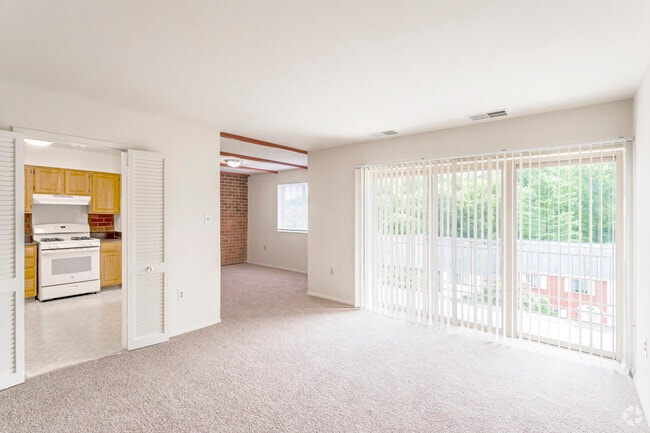 Whitehall Square Apartments Apartments - 4110 Suitland Rd Suitland, MD ...